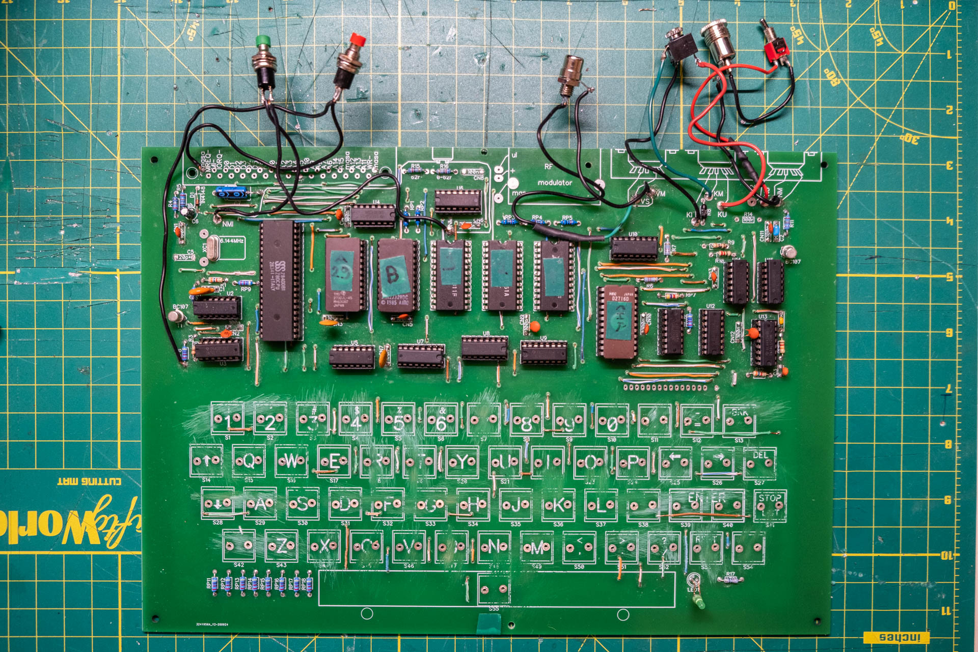 Making a Galaksija computer FAQ