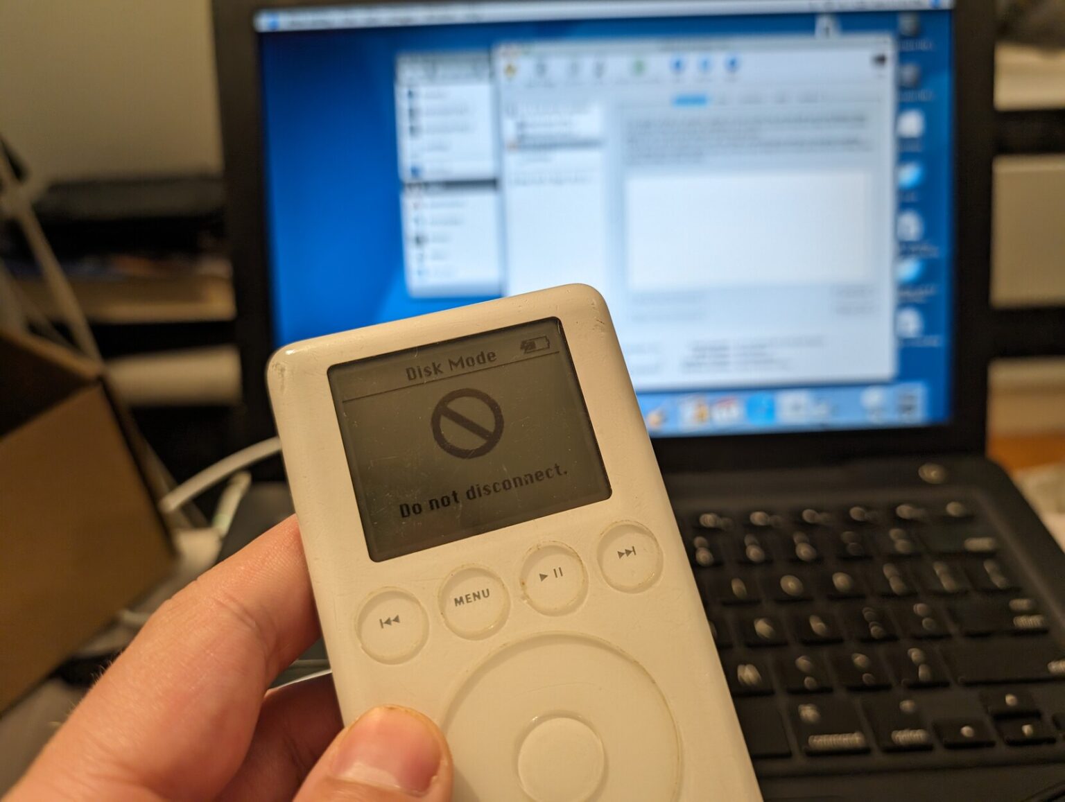 Flash modding a third gen iPod in 2024